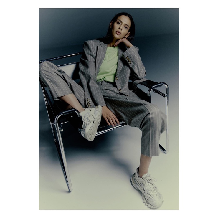 Devika Chelina image