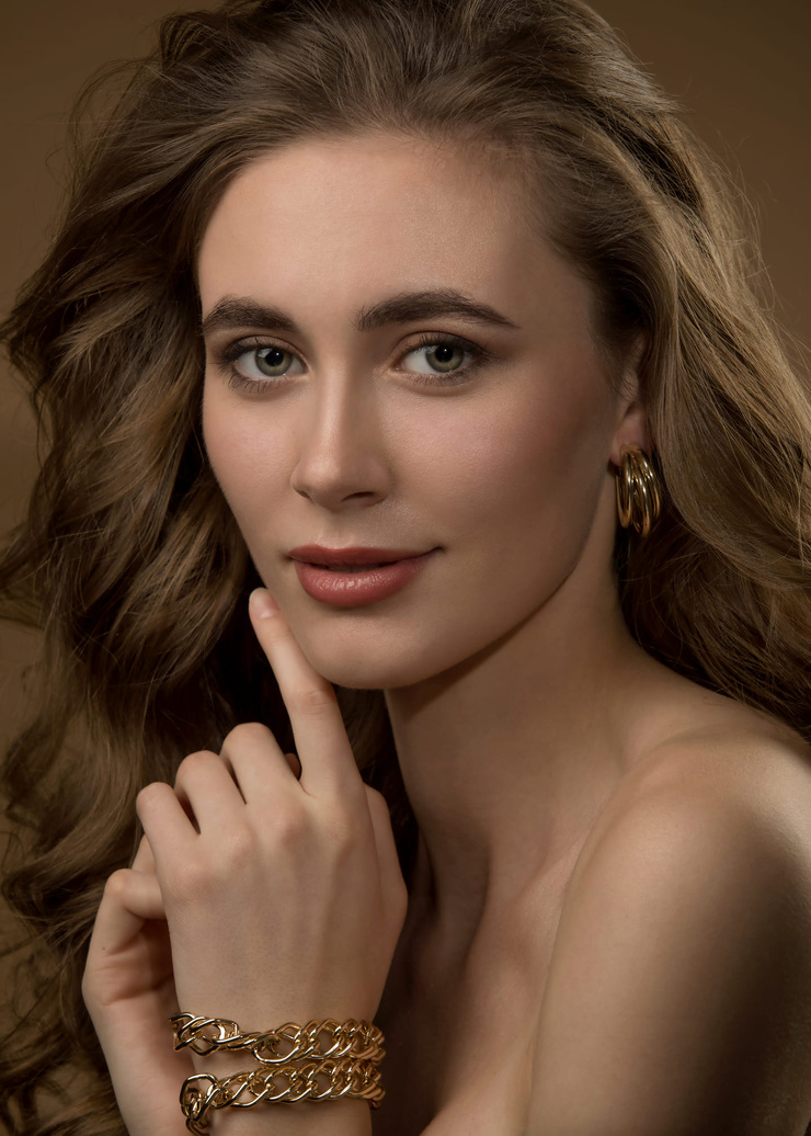 Picture of YULIIA SHEVCHENKO