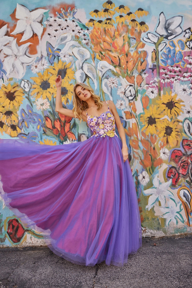 Picture of Leah Rose