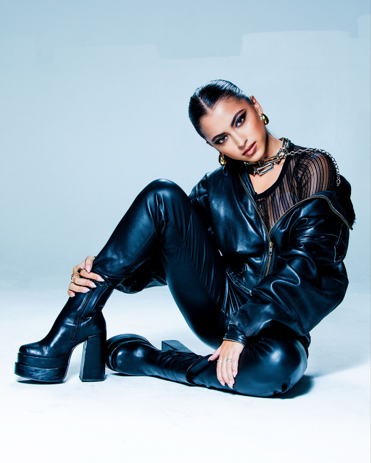 Picture of Chloe Green model