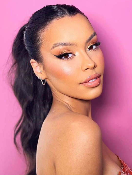 Picture of Anny Victoria