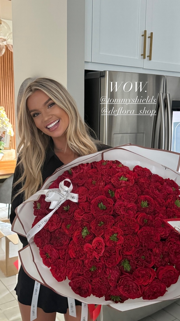 Alexa Collins picture