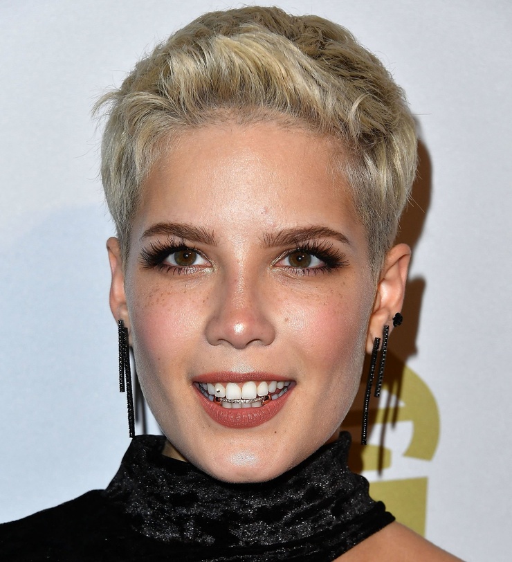 Picture of Halsey