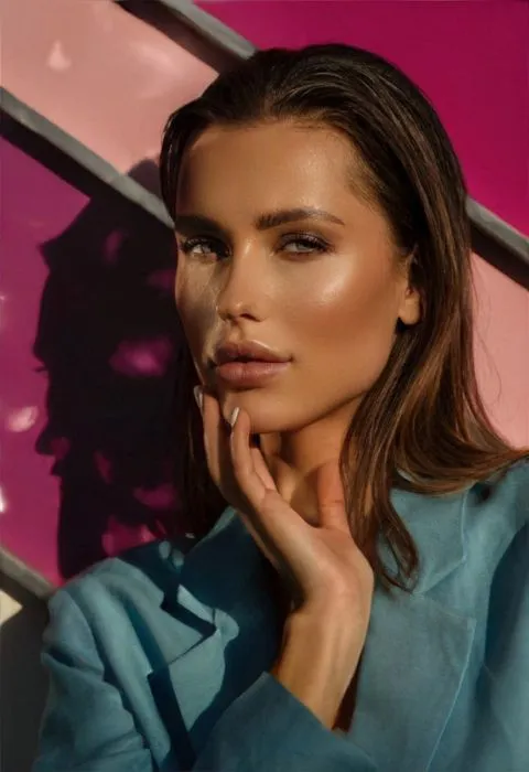 Picture of Tina English