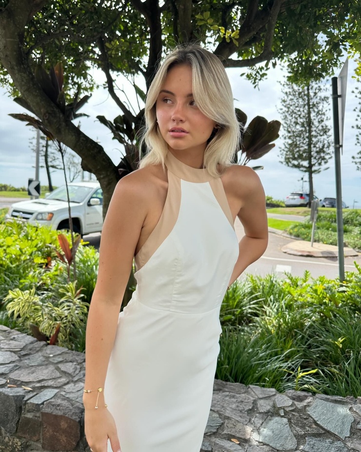 Image of Chelsea Mayer