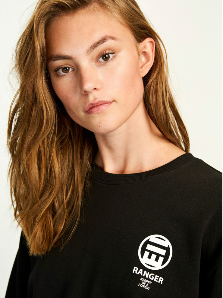 Picture of Julie Pedersen