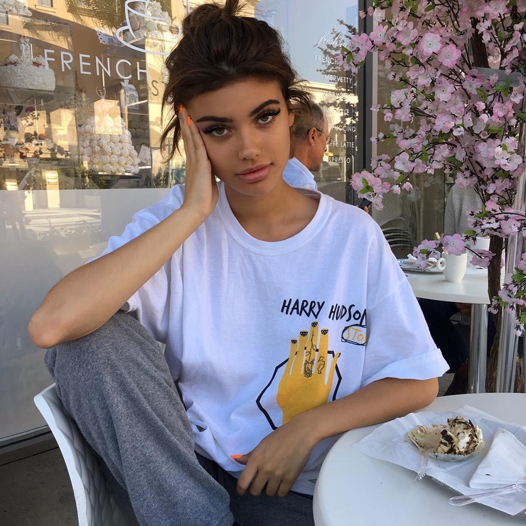 Picture of Kelsey Calemine