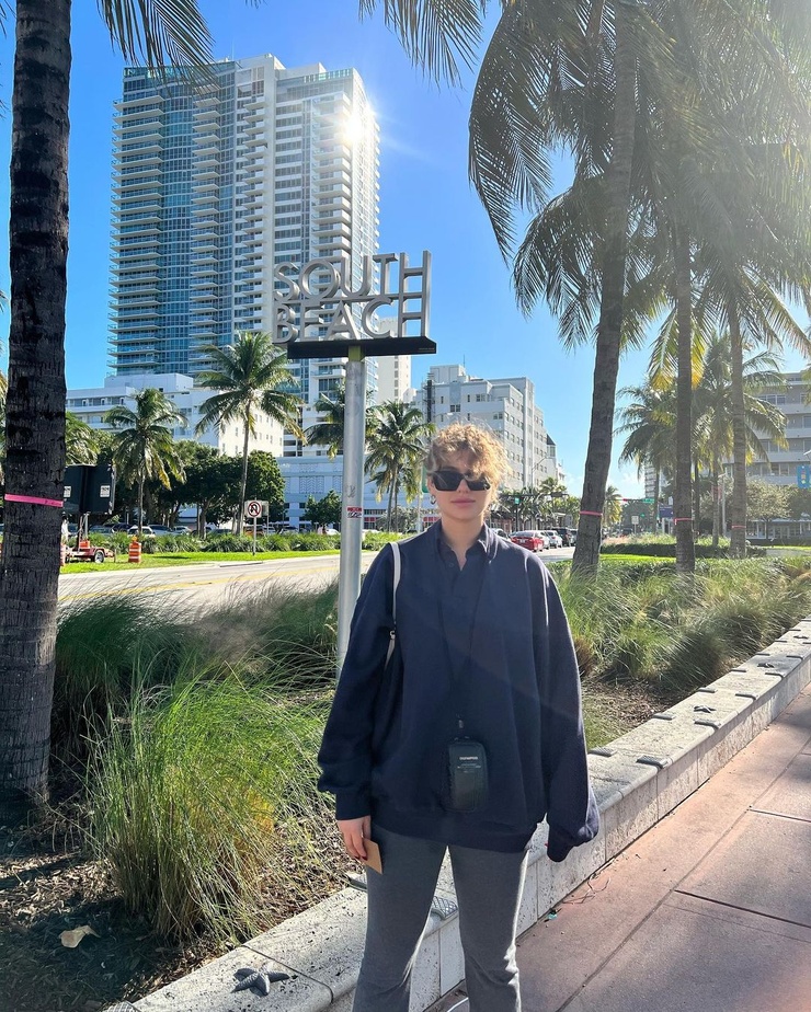 Picture of Kelsey Calemine