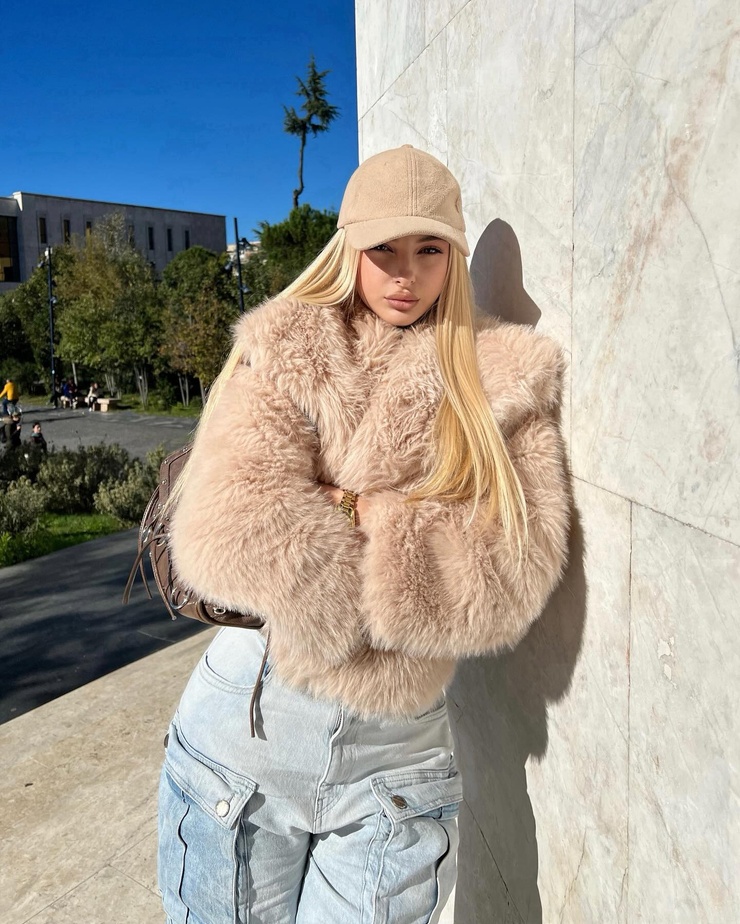 Picture of Megisa Pregna