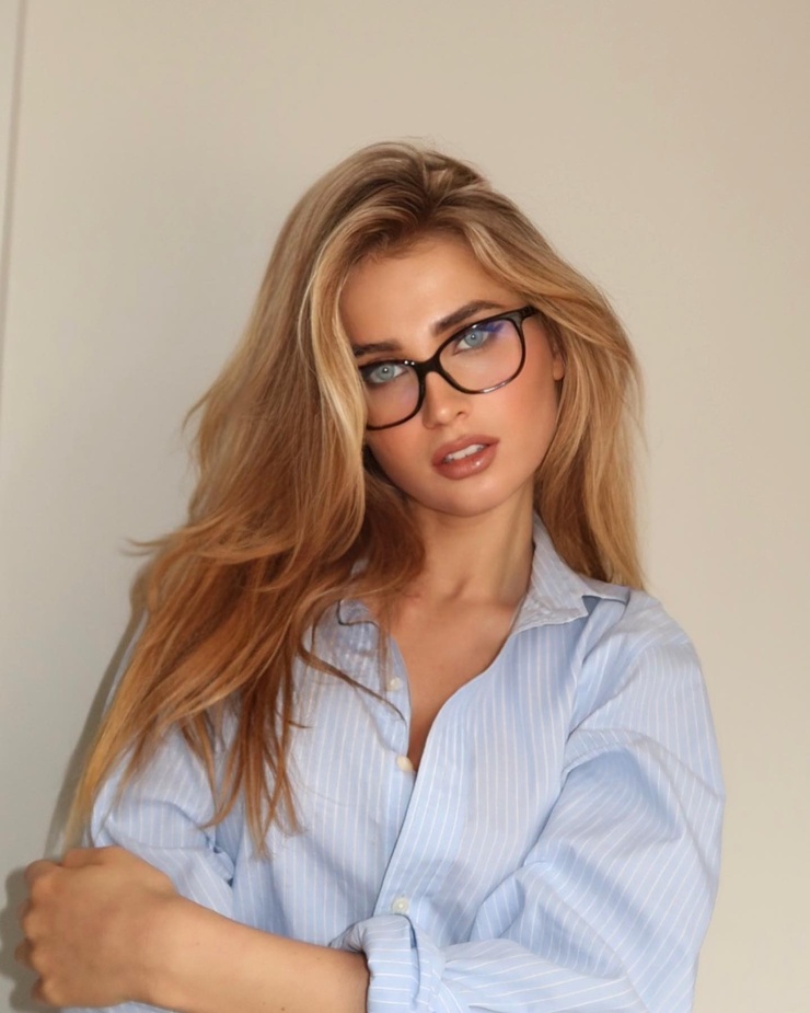 Image of Simona Stoy