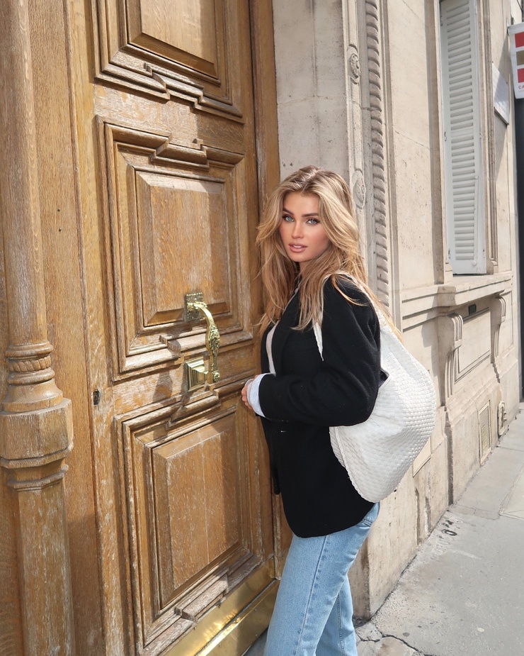 Picture of Simona Stoy