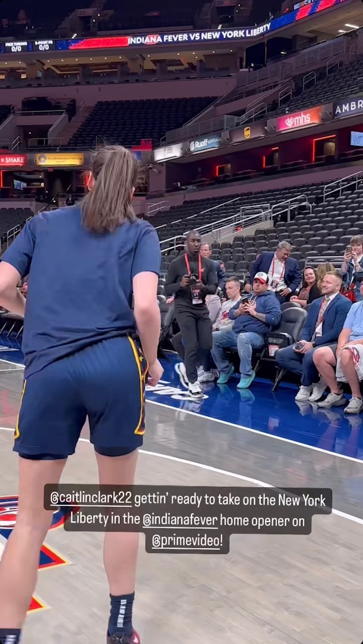 Picture of Caitlin Clark (ii)