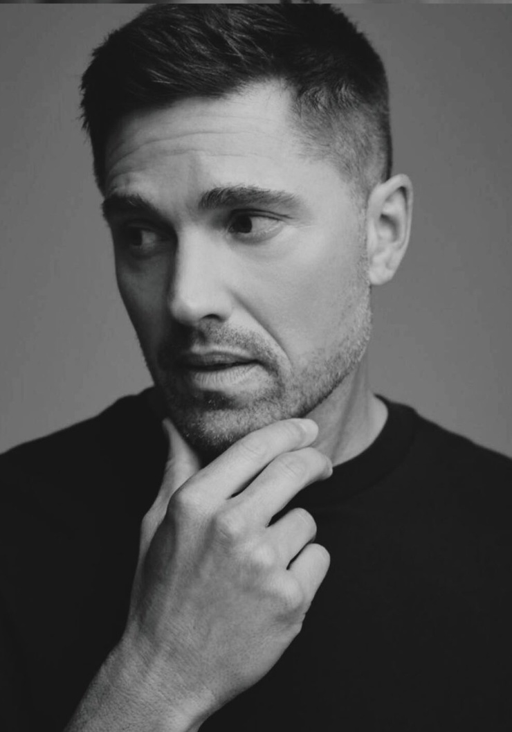 Picture of Eric Winter