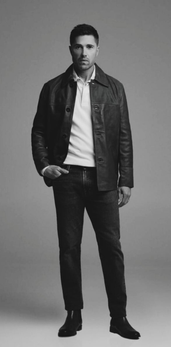 Picture of Eric Winter