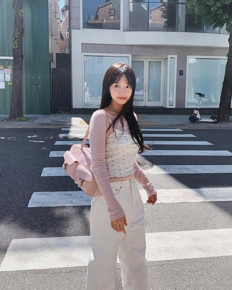 Picture of Jung Yoon