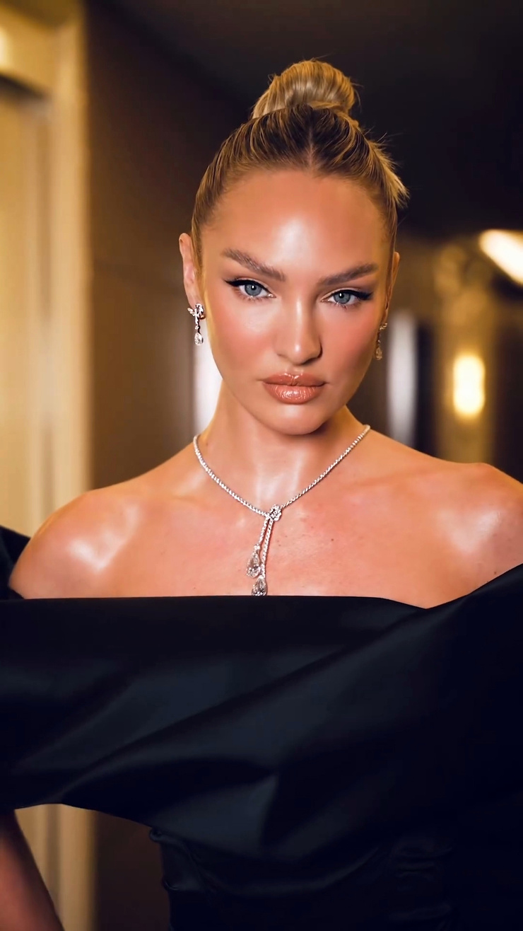 Candice Swanepoel image