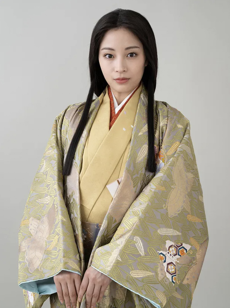 Image of Suzu Hirose