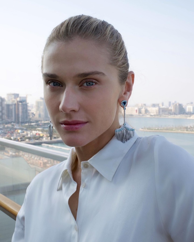 Celina Locks picture