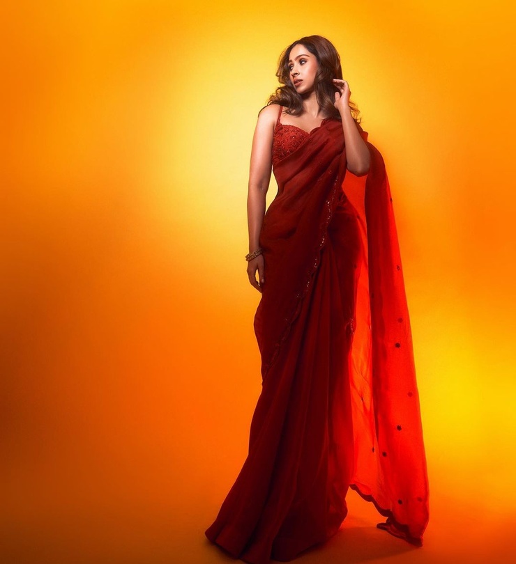 Image of Pashmina Roshan