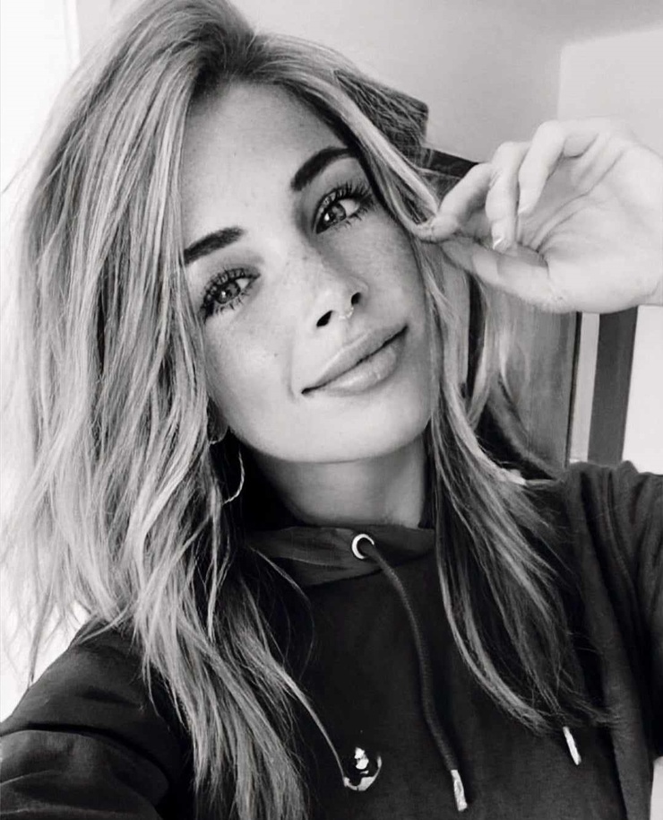 Picture of Sabrina "Sashoe" Schuster