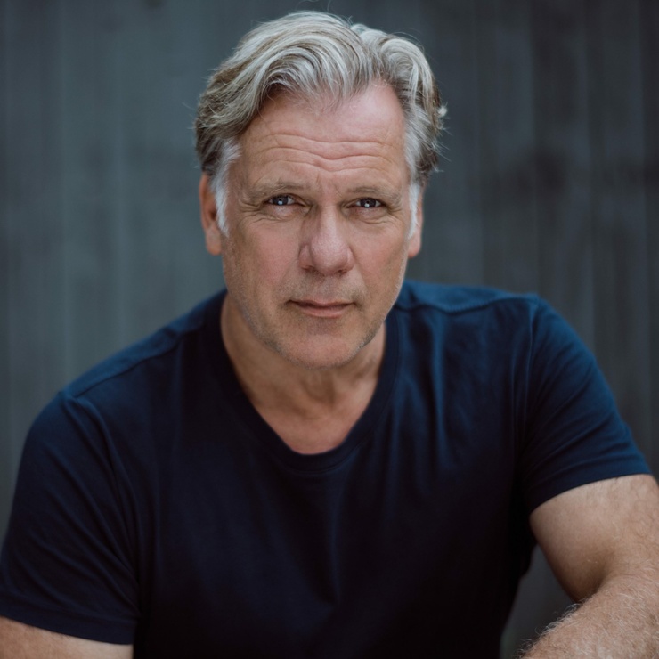 Picture of Erik Thomson