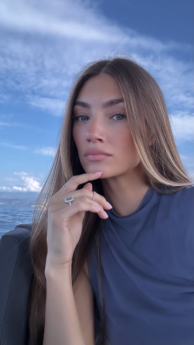 Picture of Lorena RAE