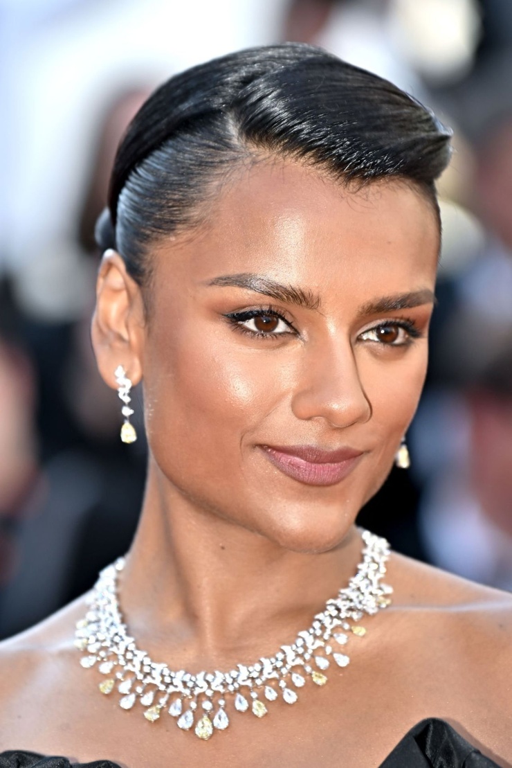 Picture of Simone Ashley