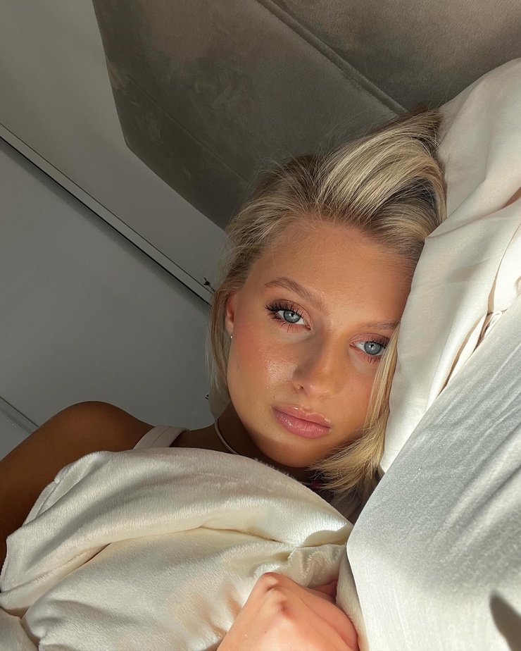 Ola Szkolda - Beauty Top Model Poland - Girl - Wom