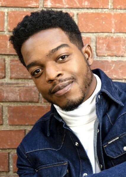 Picture of Stephan James