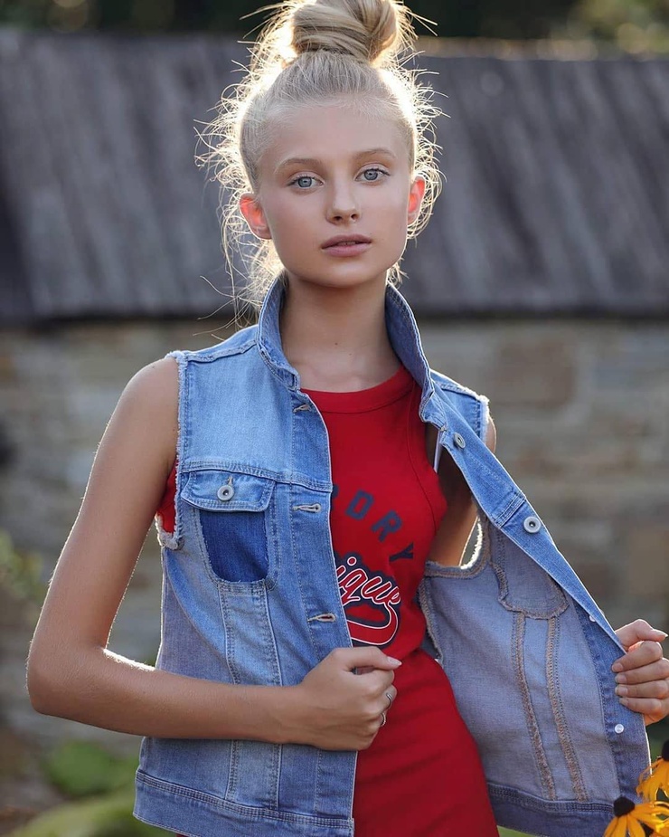 Listal - List the stuff you love! Movies, TV, music, games and books