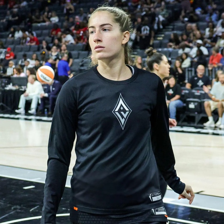 Picture of Kate Martin (basketball)