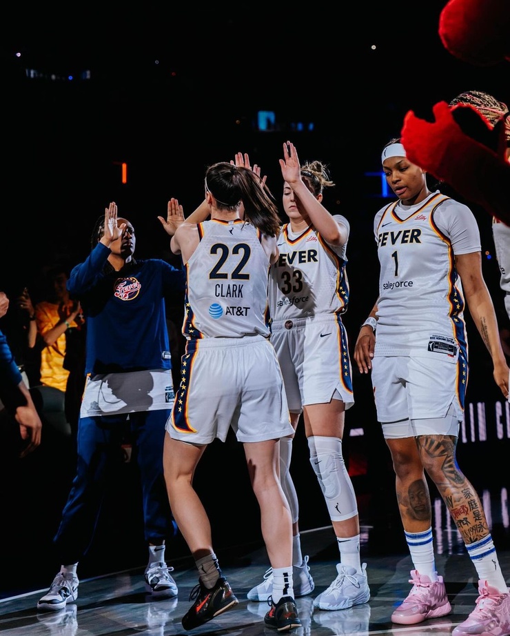 Picture of Caitlin Clark (ii)