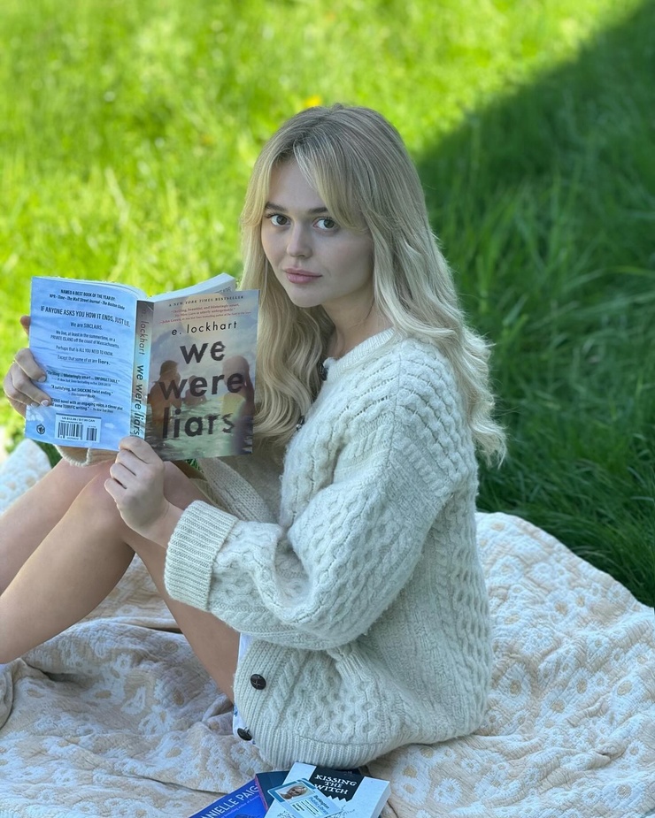 Image of Emily Alyn Lind