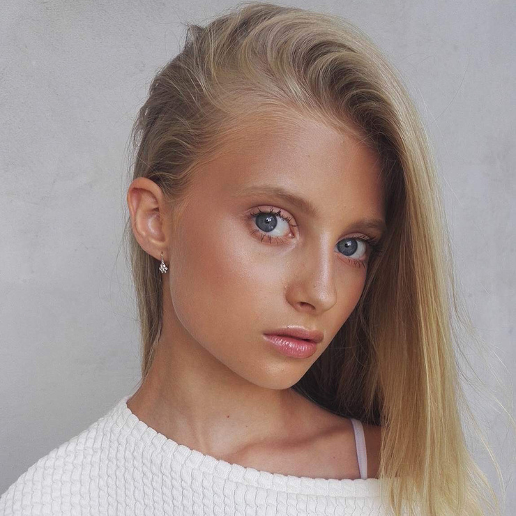 Listal - List the stuff you love! Movies, TV, music, games and books