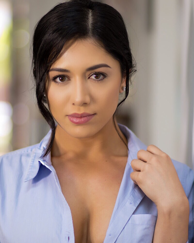 Picture of Bahara Golestani