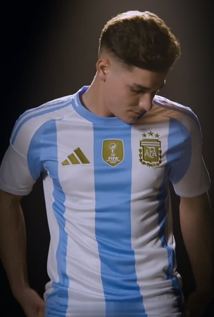 Picture of Julián Álvarez