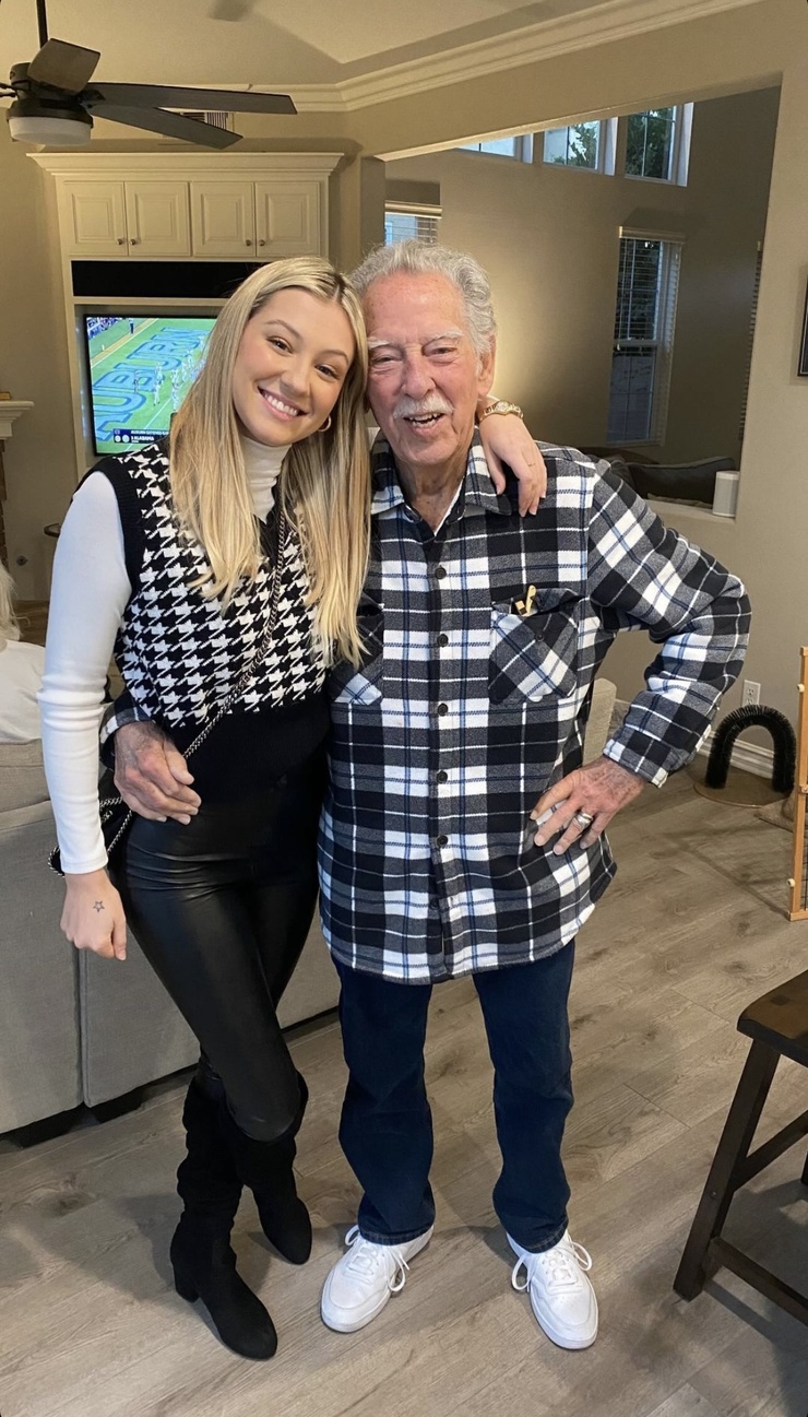 Picture of Ava Sambora