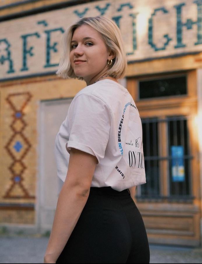 Picture of Michelle Gollan