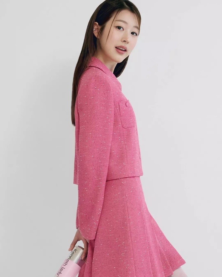 Picture of Jang Da-ah