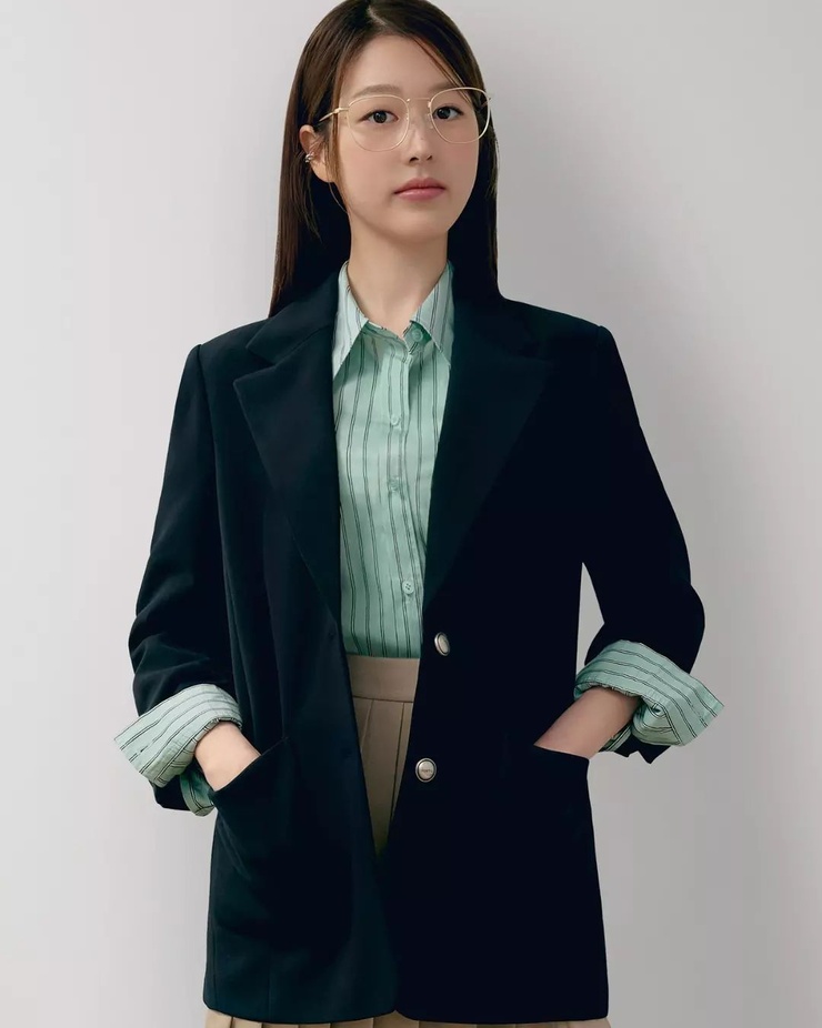 Picture of Jang Da-ah