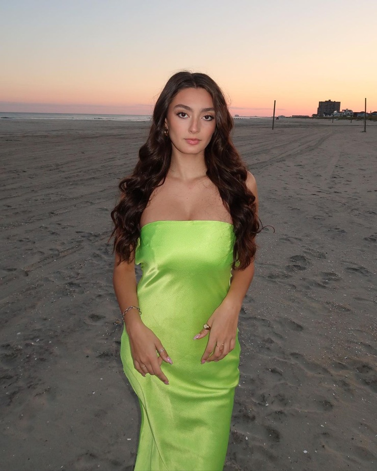 Picture of Victoria Lily Robertson