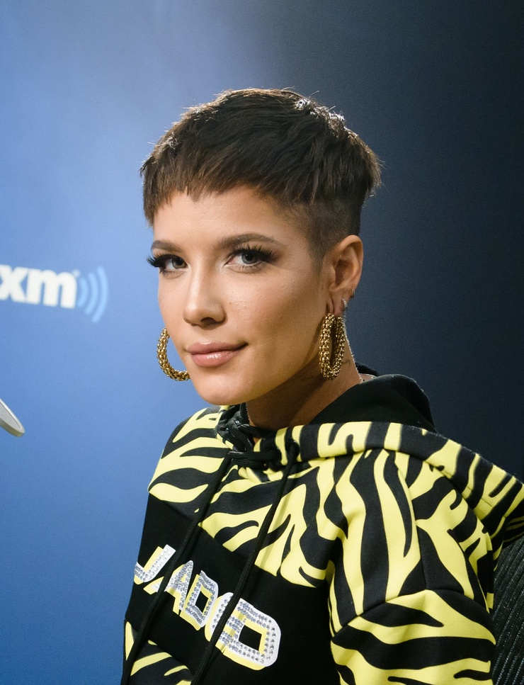 Picture of Halsey