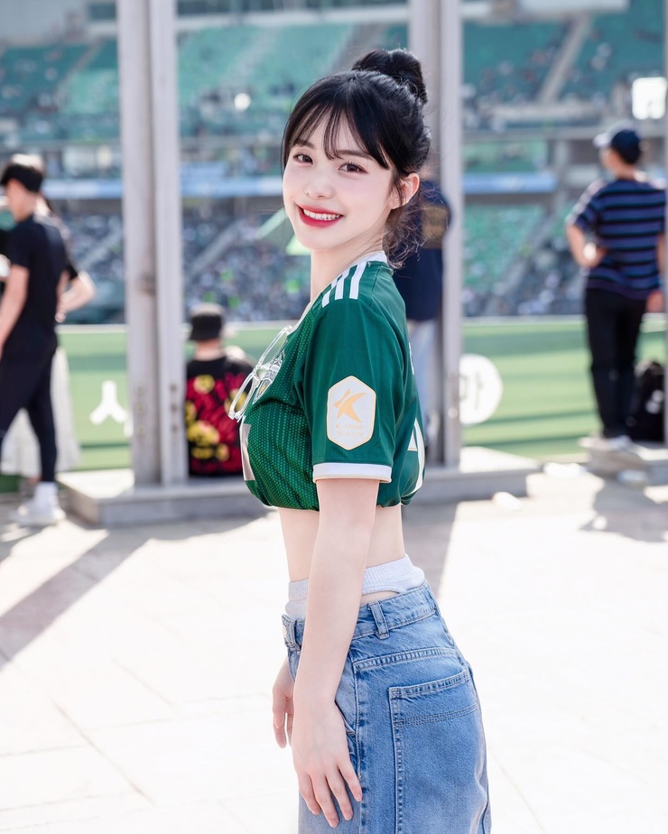 Picture of Lee Da Hye (이다혜)