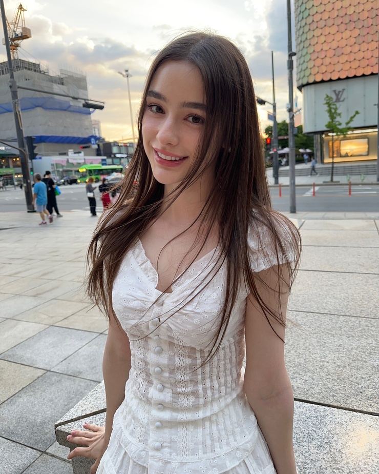 Picture of Dasha Taran (II)