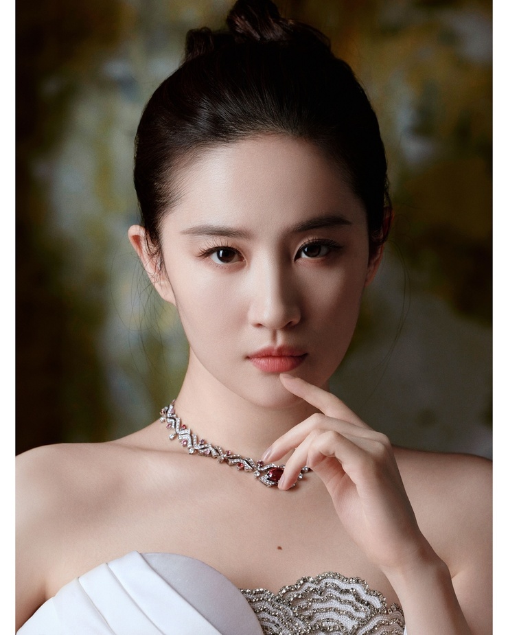 Picture of Yifei Liu