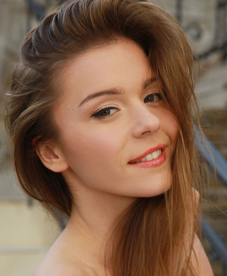 Lily C. AKA Guerlain & Raisa