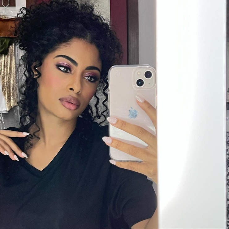 Picture of Katlynn Simone