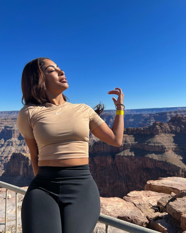 Picture of Katlynn Simone