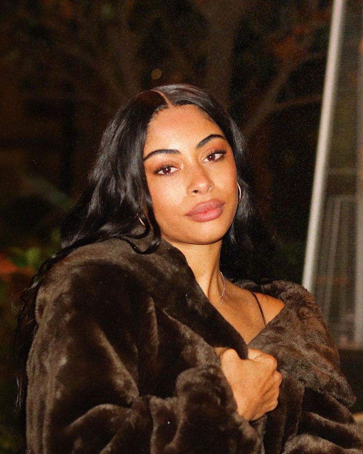 Picture of Katlynn Simone