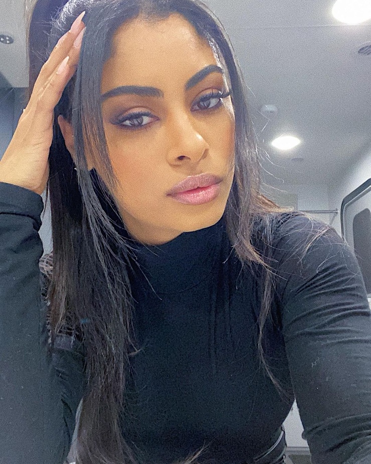 Picture of Katlynn Simone